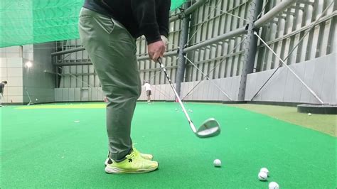 숏게임 그린주변 짧은 어프로치 상황에 띄우는 방법 Youtube
