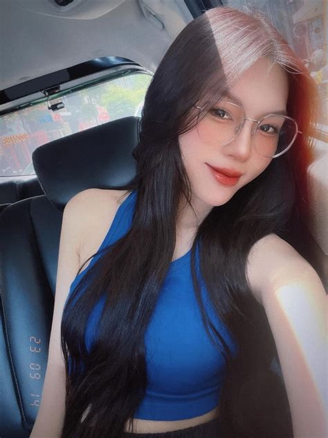 Ch Ng Trai C M Cho Ti N Chuy N Gi I Th Nh Con G I Xinh P Nh M Ng I P Vi T Gi I Tr