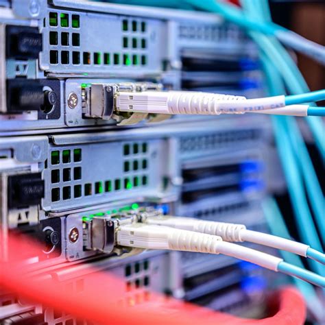 High Performance Ssd Array Server For Enterprise Data Centers