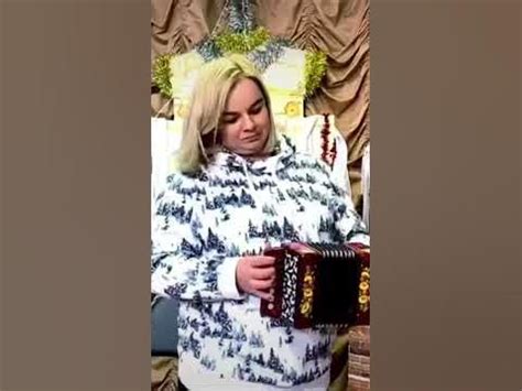 Самая маленькая гармонь в музее русской гармоники 💜 - YouTube