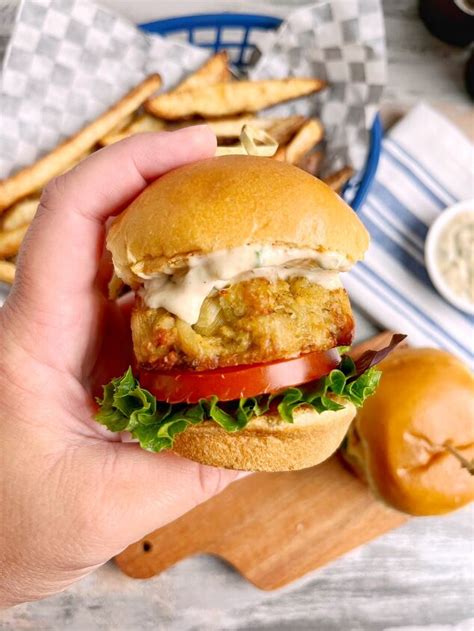 Crab Cake Sliders Foodtalk