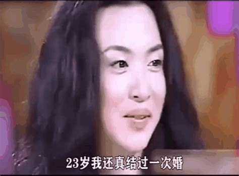 金星第一任妻子貌美如花，离婚时还怀着孕，如今过得怎样了？