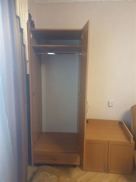 Шафа двохдверна з антресолею 4 500 грн Меблі для спальні Львів на Olx
