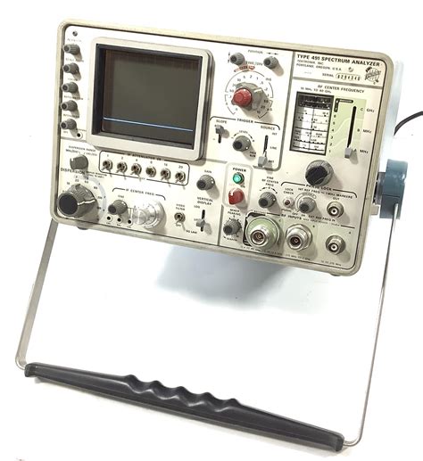 Lot Vintage Tektronix Portable Spectrum Analyzer