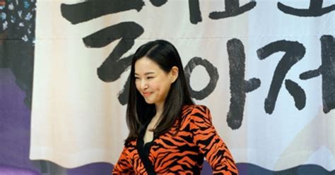 돌아와요 아저씨 이하늬 1년 만에 만난 오연서 연적에서 버팀목으로