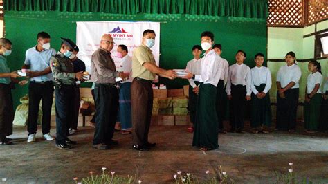 နမ္မတူမြို့နယ်အတွင်းရှိ အခြေခံပညာစာသင်ကျောင်း ၂၃ ကျောင်းသို့ ငွေကျပ် ၄၃ သန်းကျော် တန်ဖိုးရှိ