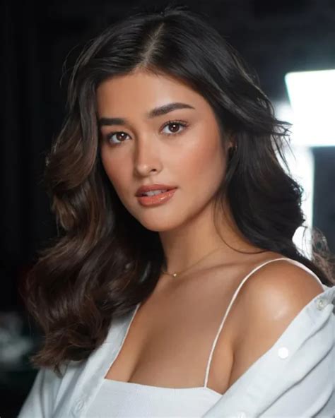 Liza Soberano Gallery Super Stars Bio