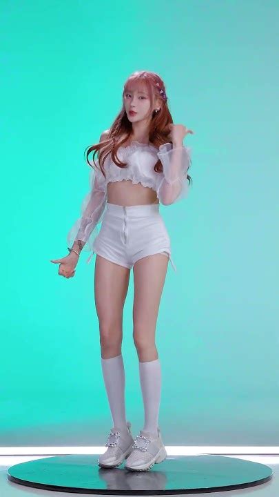 요즘 유행하는 삐끼삐끼 댄스 혜리도 보여드릴게요 🫣 ️ Youtubeshorts 원픽이엔티 Onepickent 치어리더 댄스 댄스챌린지 Shorts