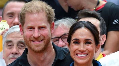 Meghan Markle Feels Free To Hold Harrys Hand After Negativity Stings Out