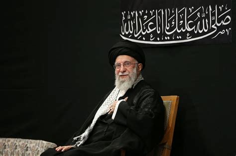 លោក Khamenei មេធំអ៊ីរ៉ង់បង្ហាញខ្លួនជាសាធារណៈលើកដំបូង តាំងពីផ្ទុះសង្គ្រាម Ams Central