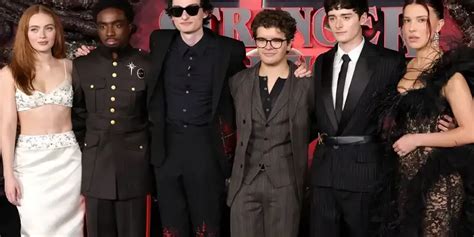 ‘stranger Things Soundtrack For Season 5 Premieres With Cuts By
