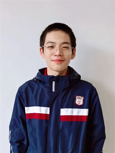 全市前三！两名育才学子将代表重庆征战noi2024全国信息学奥林匹克决赛 强基教育 重庆市育才中学校
