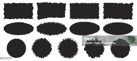 찢어진 모양 조각 세트 검은색 들쭉날쭉한 종이 직사각형 타원형 및 원형 세트입니다 들쭉날쭉한 가장자리가 있는 지그재그 모양 0