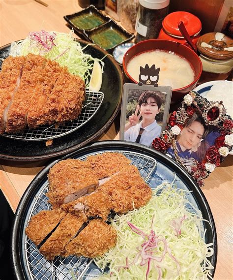 듀 ̈ On Twitter 먹으러 왔나요 네~