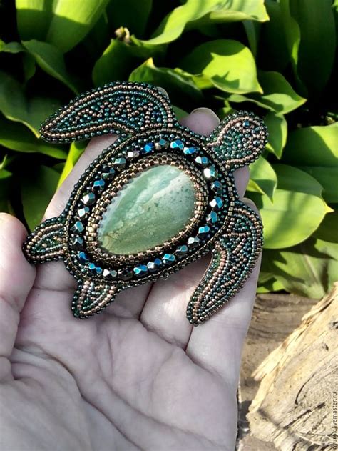 Купить или заказать Брошь Королевская черепаха в интернет магазине на Ярмарке Мастеров С