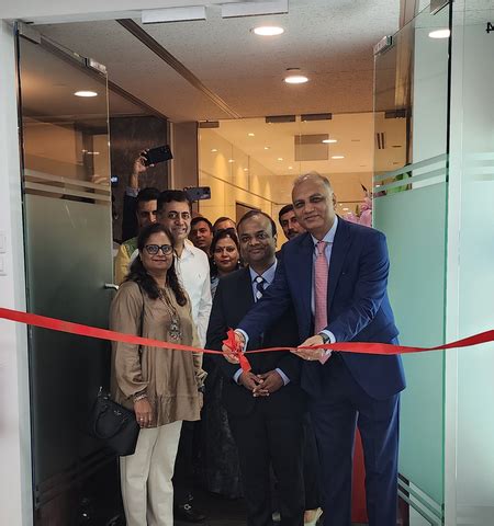 HDFC Bank Inaugurated Its First Branch In Singapore Business Wire