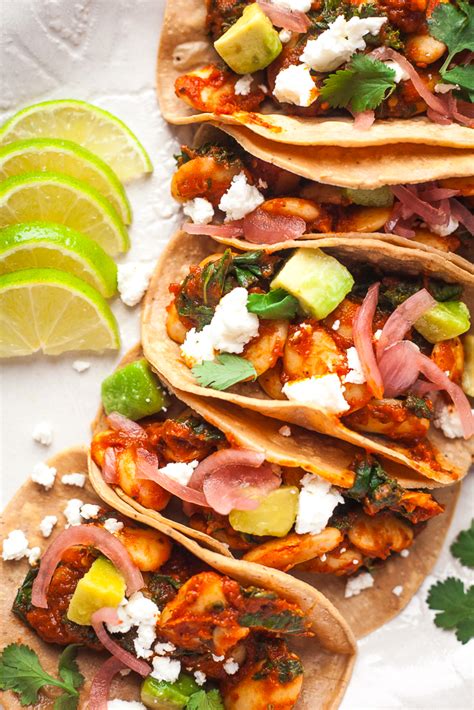 Easy Vegetarian Tinga Tacos With Butter Beans Happy Veggie Kitchen