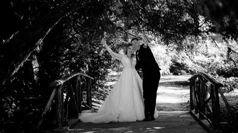 Victoria Selman Photographer The Day Started With A Tearful First Look In A Mossy Garden A