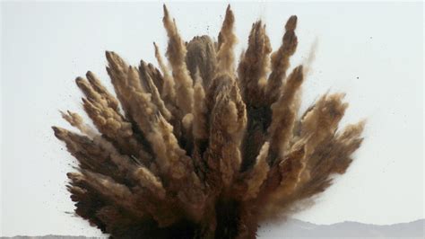 Al Menos Ocho Civiles Mueren En Un Ataque Con Dron Explosivo Contra Una