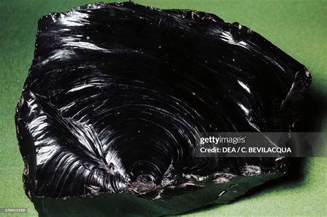 Igneous Rock Obsidian