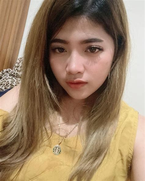 Bb E L S A On Instagram Expresi Lo Ketika Beauty Elsa Instagram