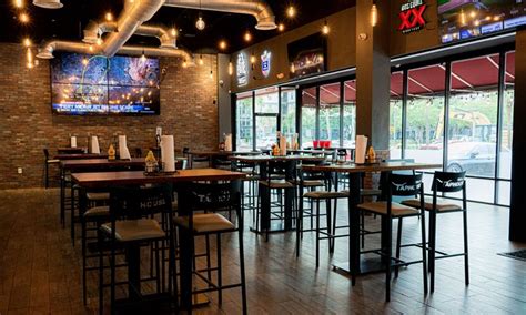 New Galleria Sports Bar Texas Taphouse Gears Up For Game Days With