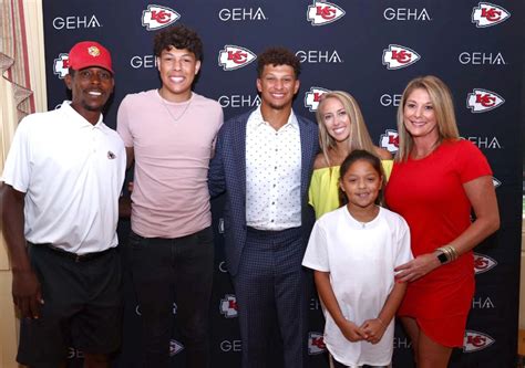 Jackson Mahomes Age Height At Victoria Brownlee Blog