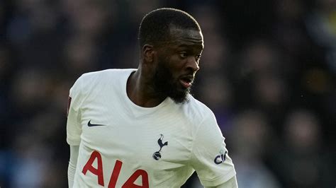 Brennan Johnson Tottenham Targeting Late Move For Nottingham Forest