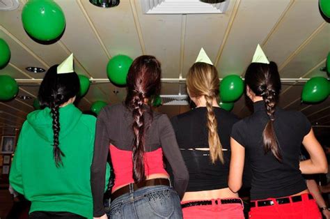 Party In Crew Bar Crew Center