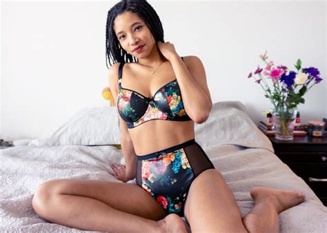 Lingerie Solutions For Asymmetrical Breasts