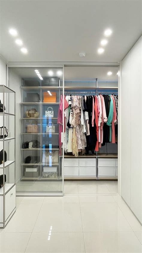 삶의 중심을 잡아주는 미니멀 하우스 라이프스타일 슈퍼앱 오늘의집 삶의 중심을 잡아주는 미니멀 하우스 라이프스타일 슈퍼앱 오늘의집