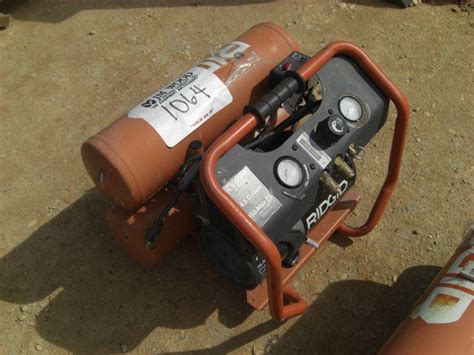 Ridgid 110 Volt Air Compressor 150 Cfm Jm Wood Auction Company Inc