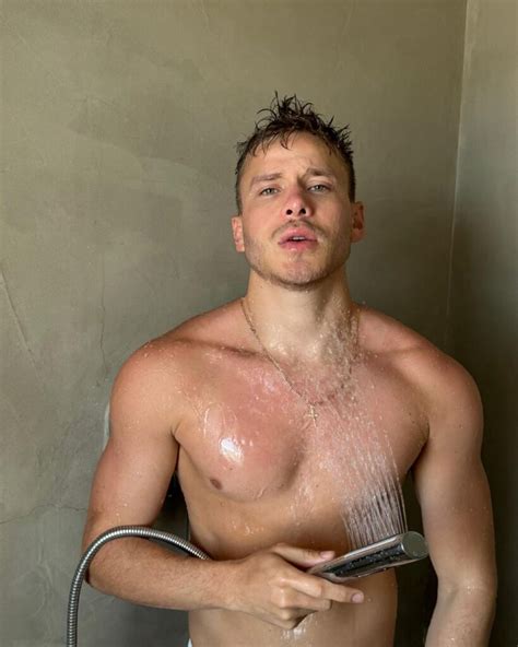 Luan Frank Shirtless Celebs