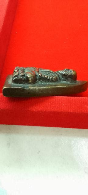 พระหลวงปู่ทวด หลังตัวหนังสือ ฉ Ennxo