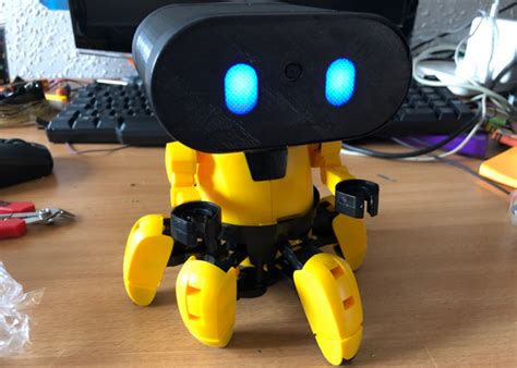 Zobbie Raspberry Pi Zero W Hexapod Robot Geeky Gadgets