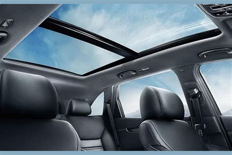 Top 5 Cars With Panoramic Sunroof In India Hyundai Creta And Mahindra