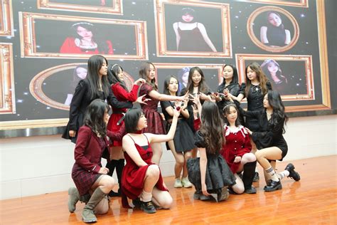绽放青春逐梦启航西北师大附中2023届高三国际班学生毕业典礼隆重举行 交流合作 西北师范大学附属中学