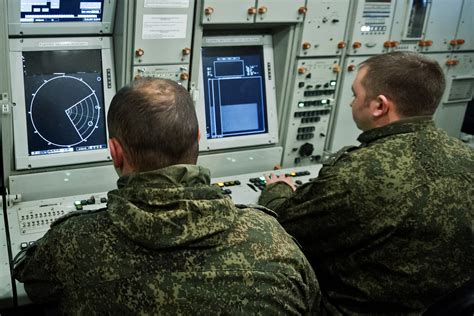 Губернатор Орловской области рассказал о ночной атаке украинских беспилотников Газета Ru Новости