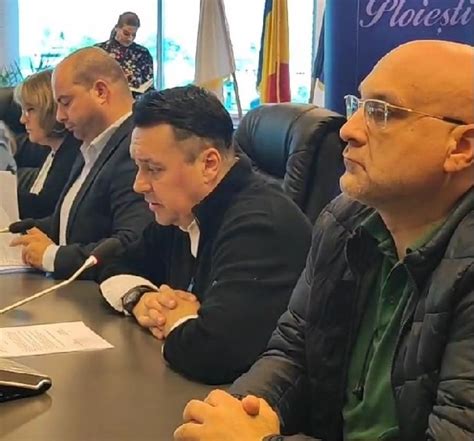 Andrei Volosevici Vineri Sau Sambata Dimineata Vom Avea Apa Calda In