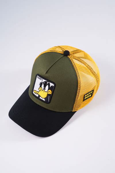 Бейсболка Looney Tunes купить на OZON по низкой цене (1921515128)