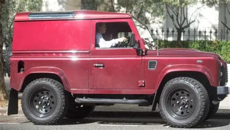 ناوگان فوق العاده خودروهای لوکس خانواده بکهام با قیمت های باورنکردنی عکس