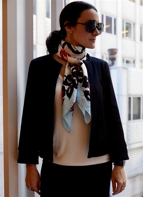 How To Wear Silk Scarf