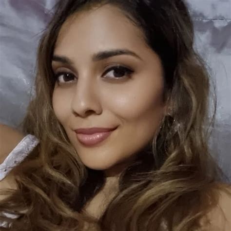 Daina Dainag • Threads Say More