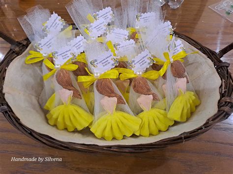 Подаръчета подаръци за бал с Самоводене • Olx Bg