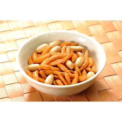 Esmand Kameda Seika Kaki No Tane Rice Snack Rice Cracker Peanuts Japan 200g Lazada Ph