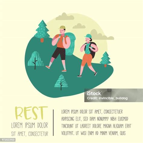 여름 캠핑 포스터 배너입니다 만화 문자 산 게시 초대 배경에서 하이킹 하는 사람들 여행 장비 야외 활동 벡터 일러스트 레이 션 가방에 대한 스톡 벡터 아트 및 기타 이미지