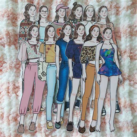 ตุ๊กตากระดาษ แต่งตัวสาวสวยวัยใส สไตล์เกาหลี แบบสำเร็จรูป ตัดแล้ว น้องๆหนูๆ เล่นได้สนุก