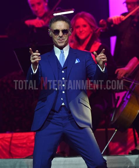 Marti Pellow Performing In Manchester Gallery Totalntertainment