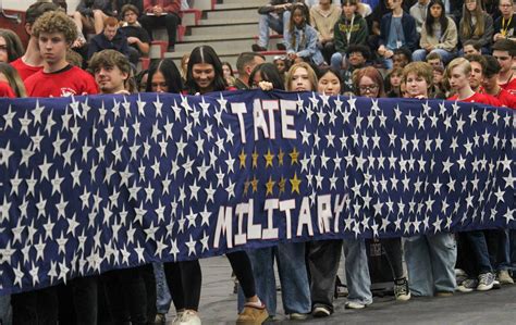 Tate High School Honors Veterans At Annual Assembly With Gallery