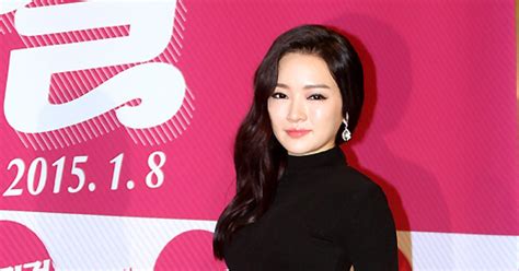 포토엔 민송아 과감한 망사스타킹 각선미